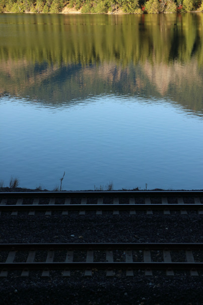 Lakeside tracks – JL Summa